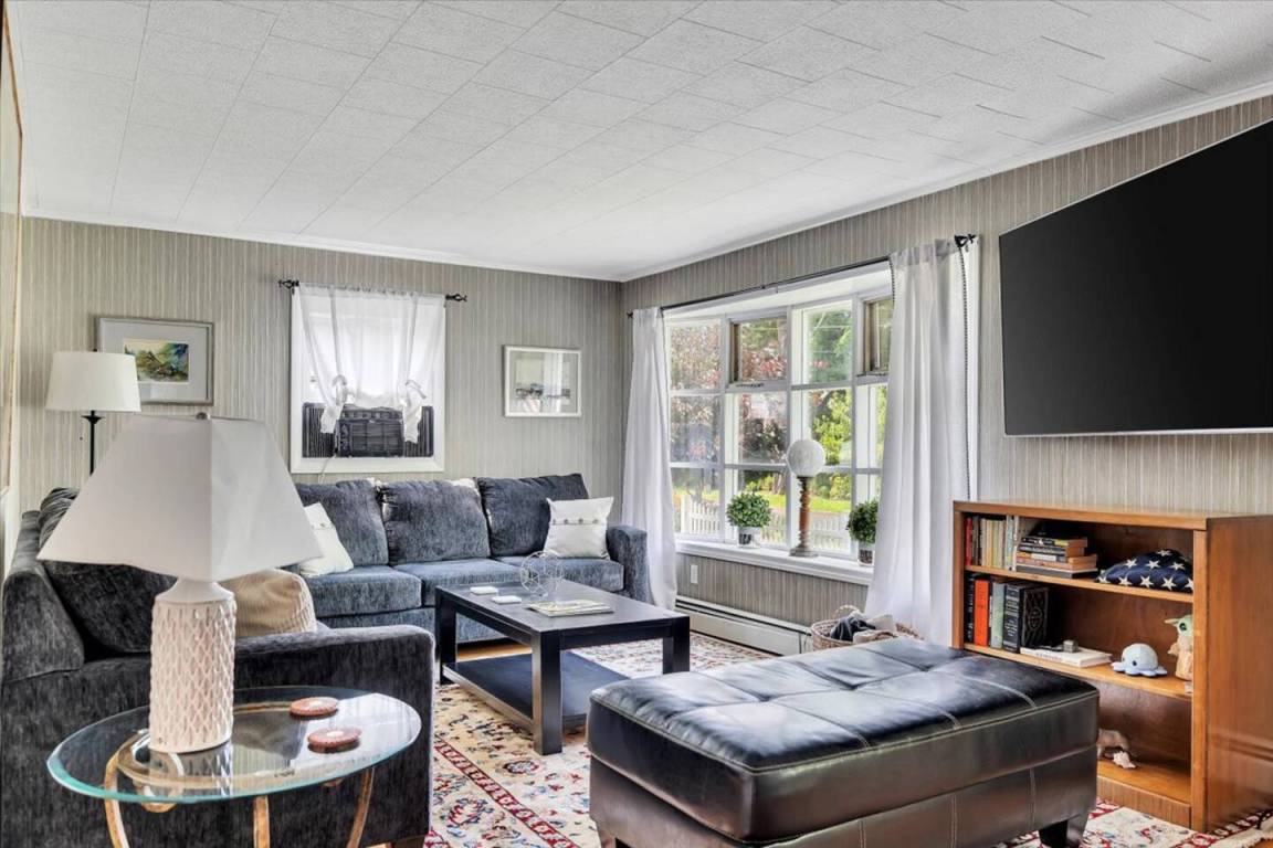 102 M² House ∙ 3 Bedrooms ∙ 8 Guests - Saratoga, NY