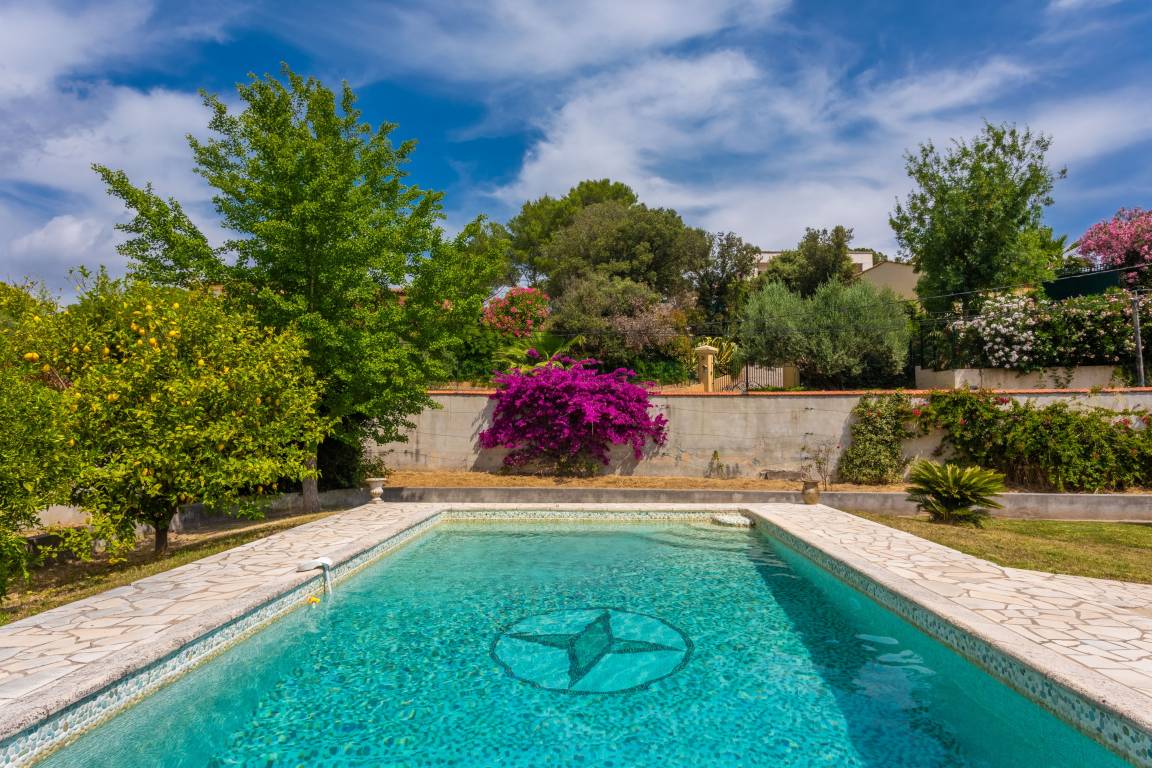 100 M² Maison De Vacances ∙ 1 Chambre ∙ 5 Personnes - Roquebrune-sur-Argens