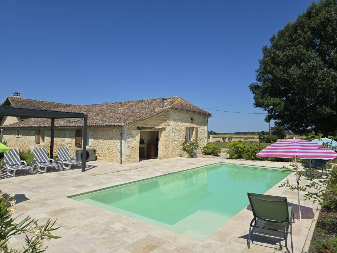 65 M² Gîte ∙ 2 Chambres ∙ 4 Personnes - Aquitaine