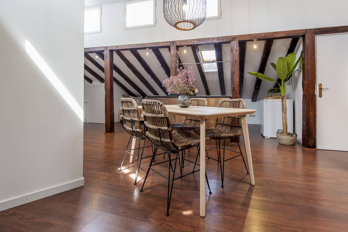 62 M² Apartamento ∙ 1 Habitación ∙ 5 Huéspedes - Madrid