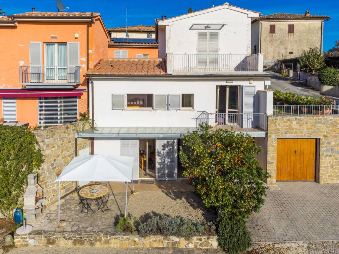 75 M² House ∙ 2 Bedrooms ∙ 4 Guests - Monteriggioni