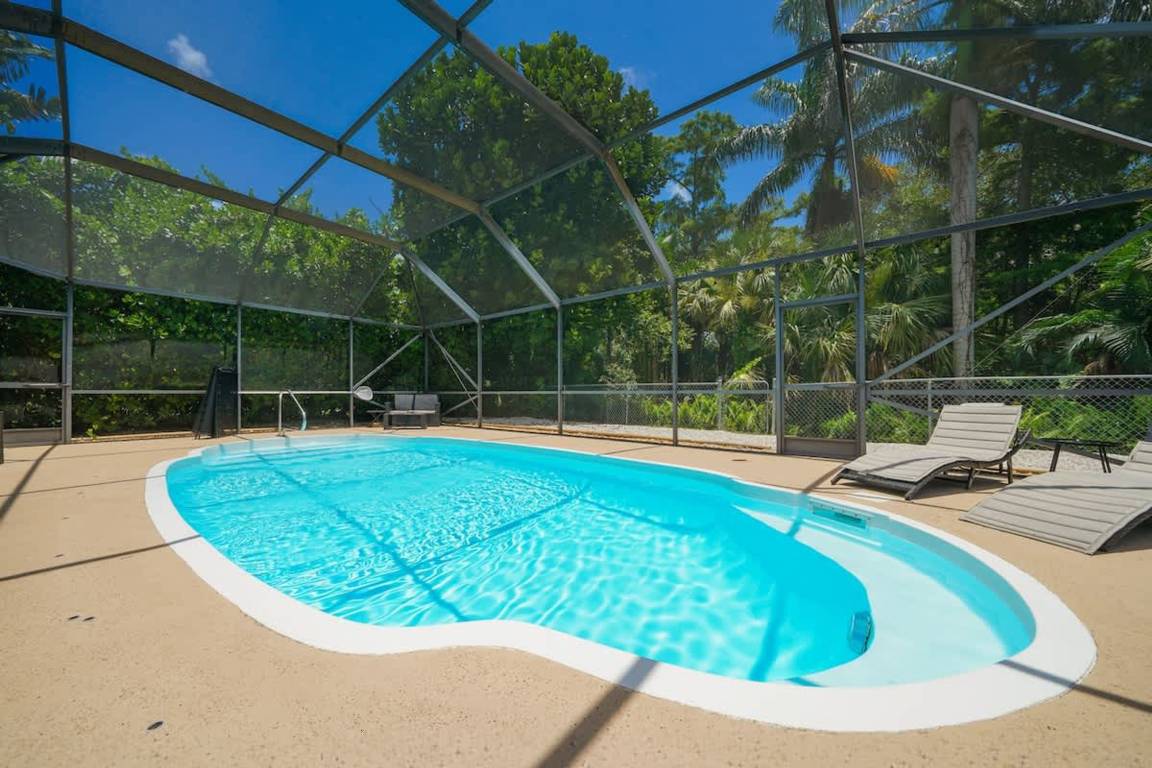 Apartment ∙ 4 Bedrooms ∙ 8 Guests - Jupiter, FL