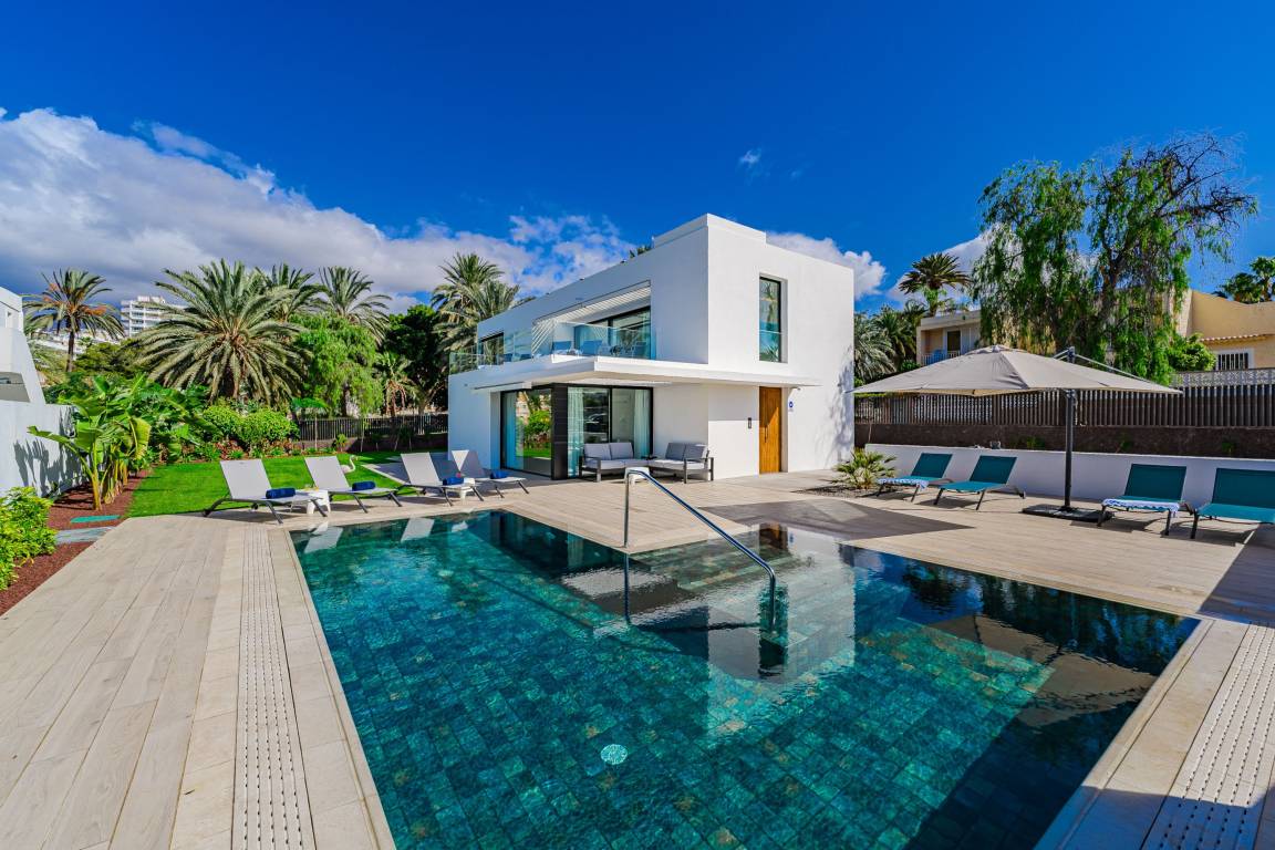 280 M² Villa ∙ 4 Chambres ∙ 8 Personnes - Los Cristianos