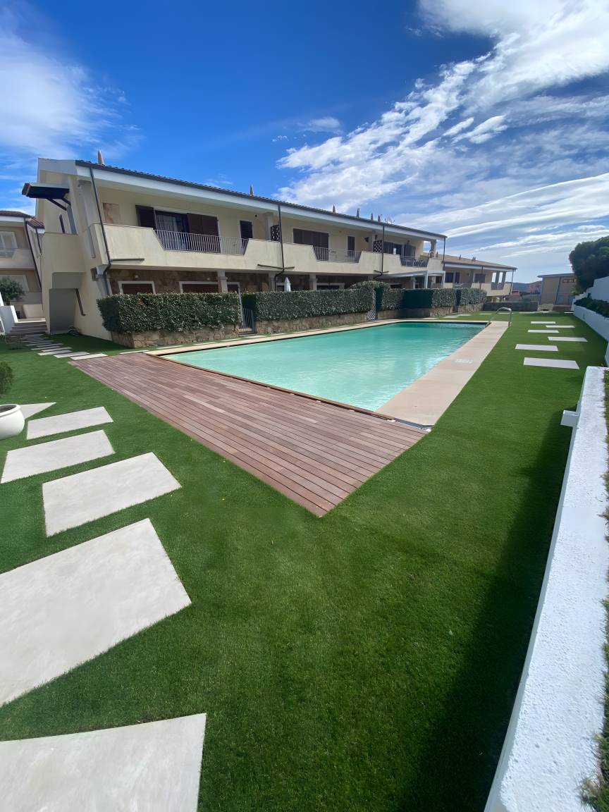 75 M² Talo ∙ 2 Makuuhuonetta ∙ 6 Vierasta - La Maddalena