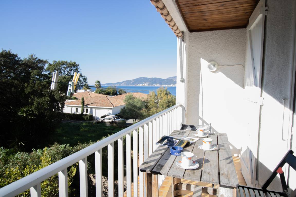 69 M² Appartamento Vacanza ∙ 1 Camera Da Letto ∙ 4 Ospiti - Porticcio
