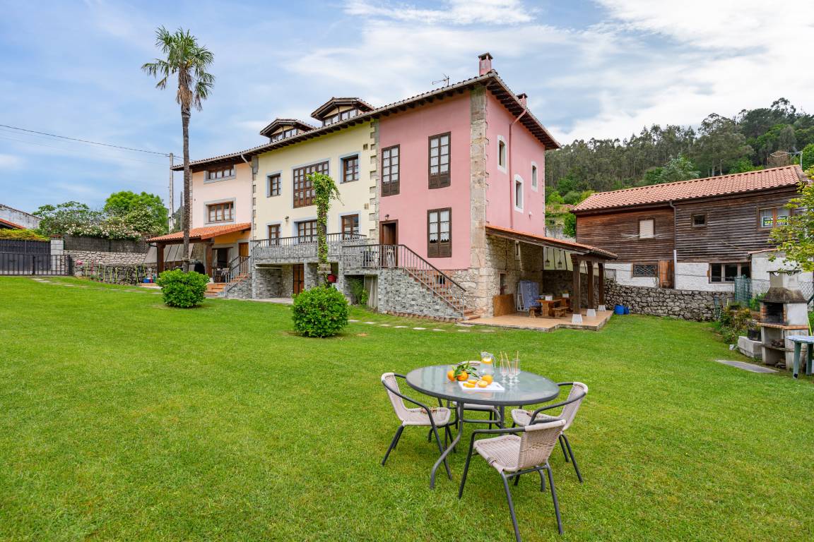 90 M² Casa ∙ 2 Habitaciones ∙ 4 Huéspedes - Llanes