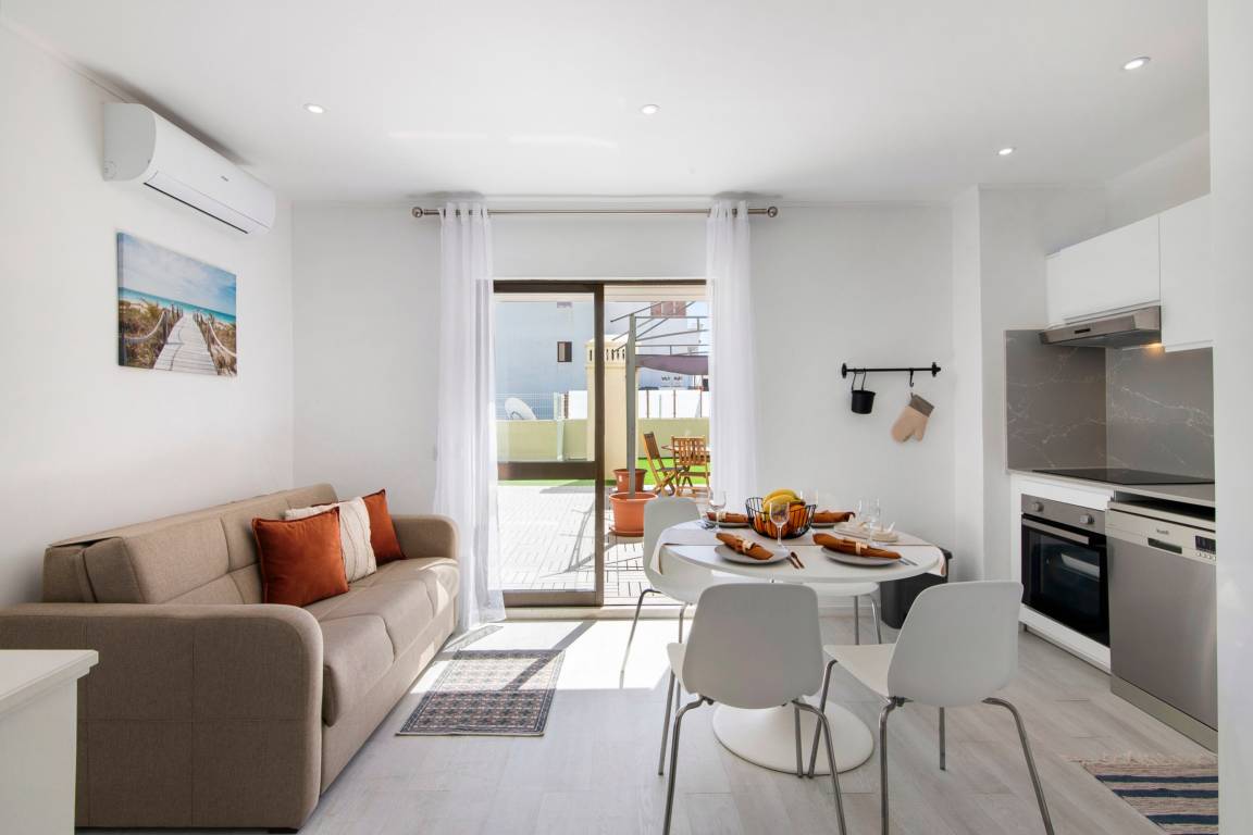 58 M² Appartement ∙ 2 Slaapkamers ∙ 6 Gasten - Portimão