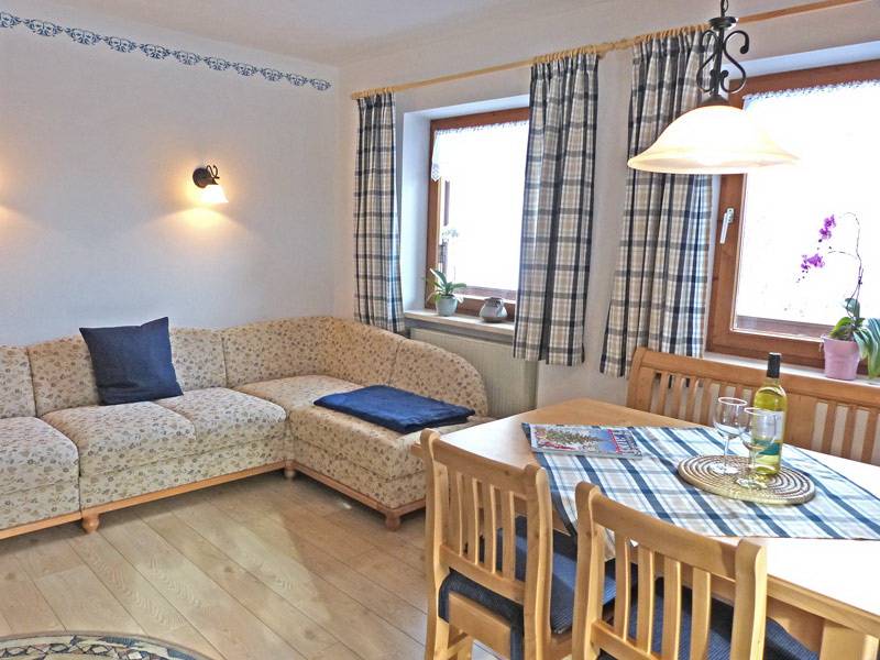 70 M² Apartment ∙ 2 Bedrooms ∙ 3 Guests - Ramsau