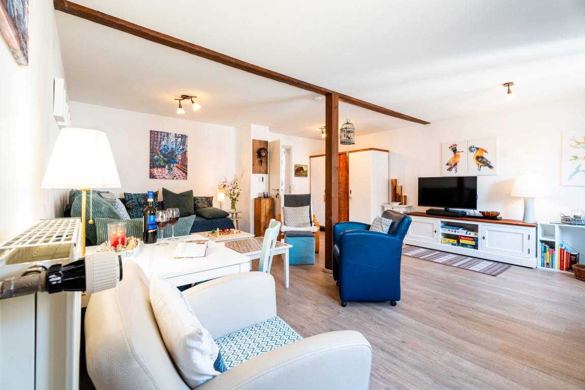 76 M² Ferienhaus ∙ 1 Schlafzimmer ∙ 3 Gäste - Lahr/Schwarzwald