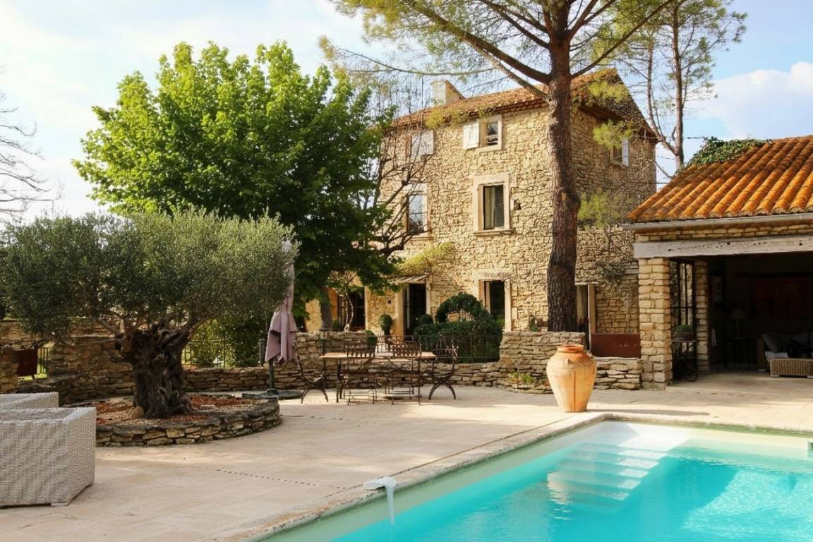 300 M² Villa ∙ 6 Makuuhuonetta ∙ 14 Vierasta - Gordes