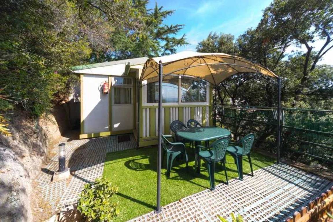 28 M² Camping ∙ 1 Chambre ∙ 2 Personnes - Pineda de Mar