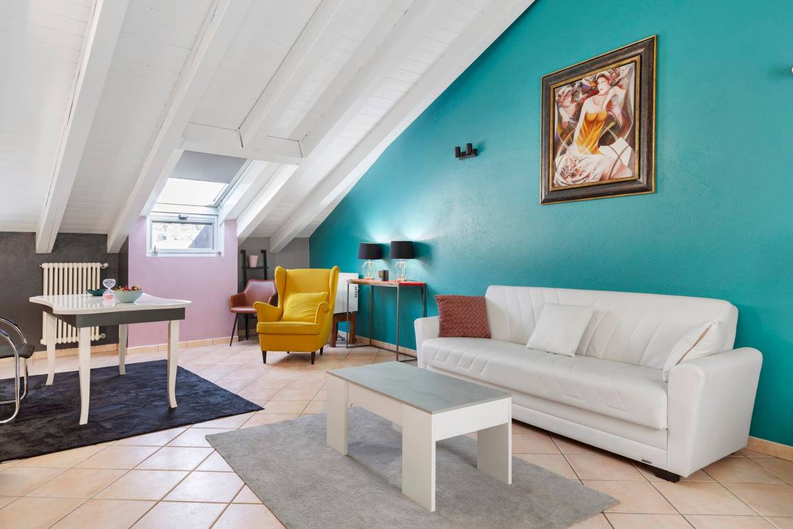 70 M² Apartment ∙ 2 Bedrooms ∙ 6 Guests - Aosta