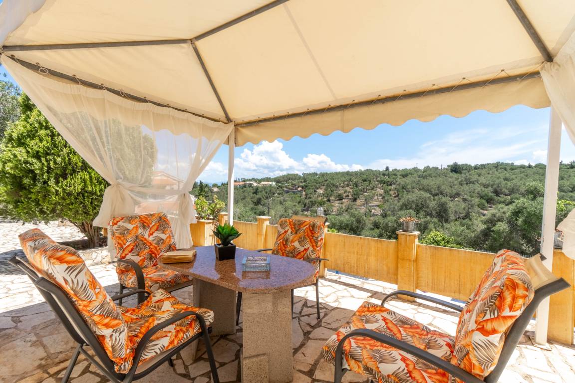 80 M² Apartment ∙ 2 Bedrooms ∙ 4 Guests - Paxi