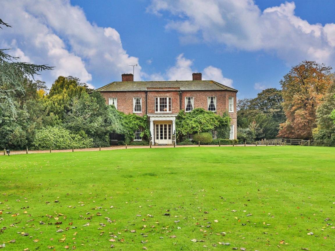 700 M² Ferienhaus ∙ 8 Schlafzimmer ∙ 16 Gäste - Yorkshire