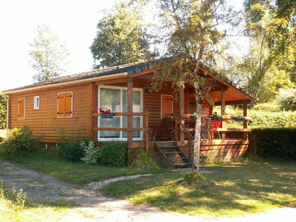 35 M² Cottage ∙ 2 Bedrooms ∙ 5 Guests - Lac des Settons