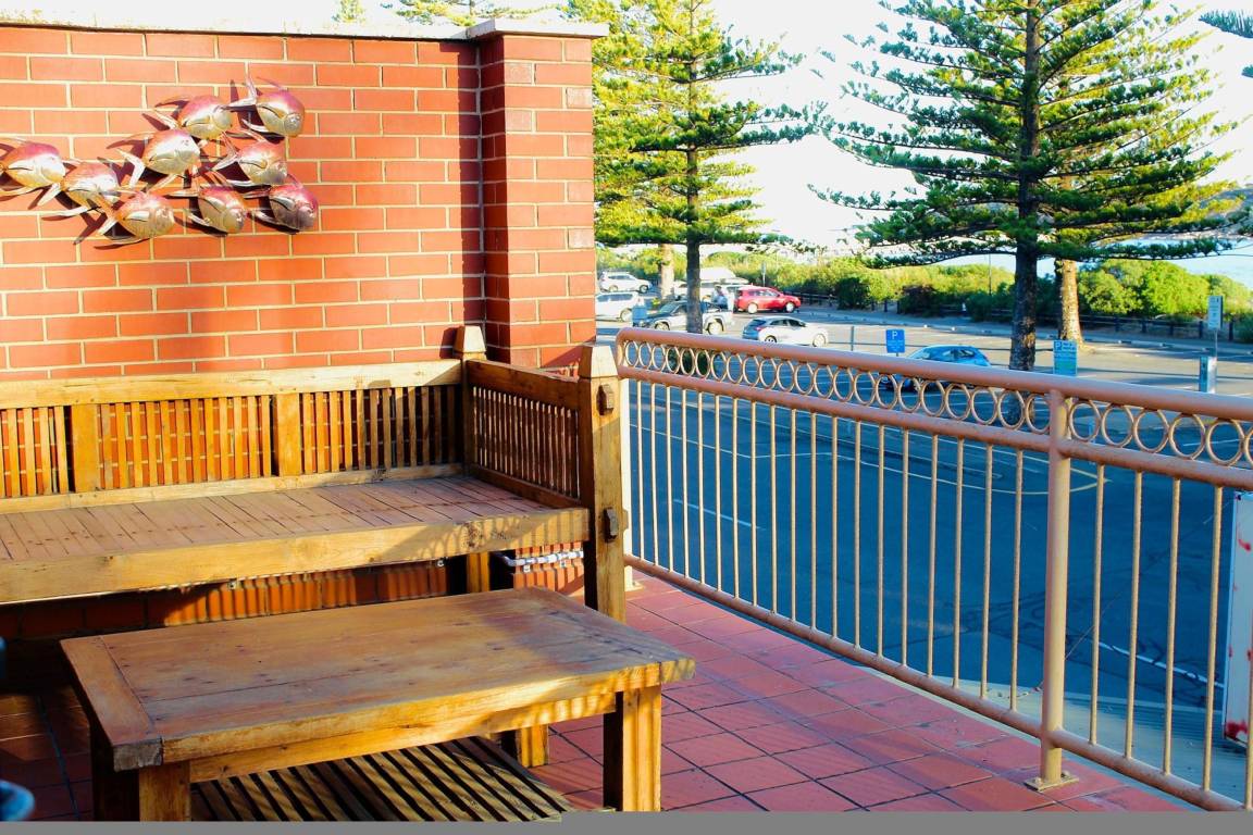 217 M² Apartment ∙ 3 Bedrooms ∙ 6 Guests - Victor Harbor