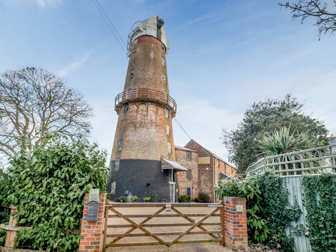 Cottage ∙ 3 Bedrooms ∙ 5 Guests - Wroxham