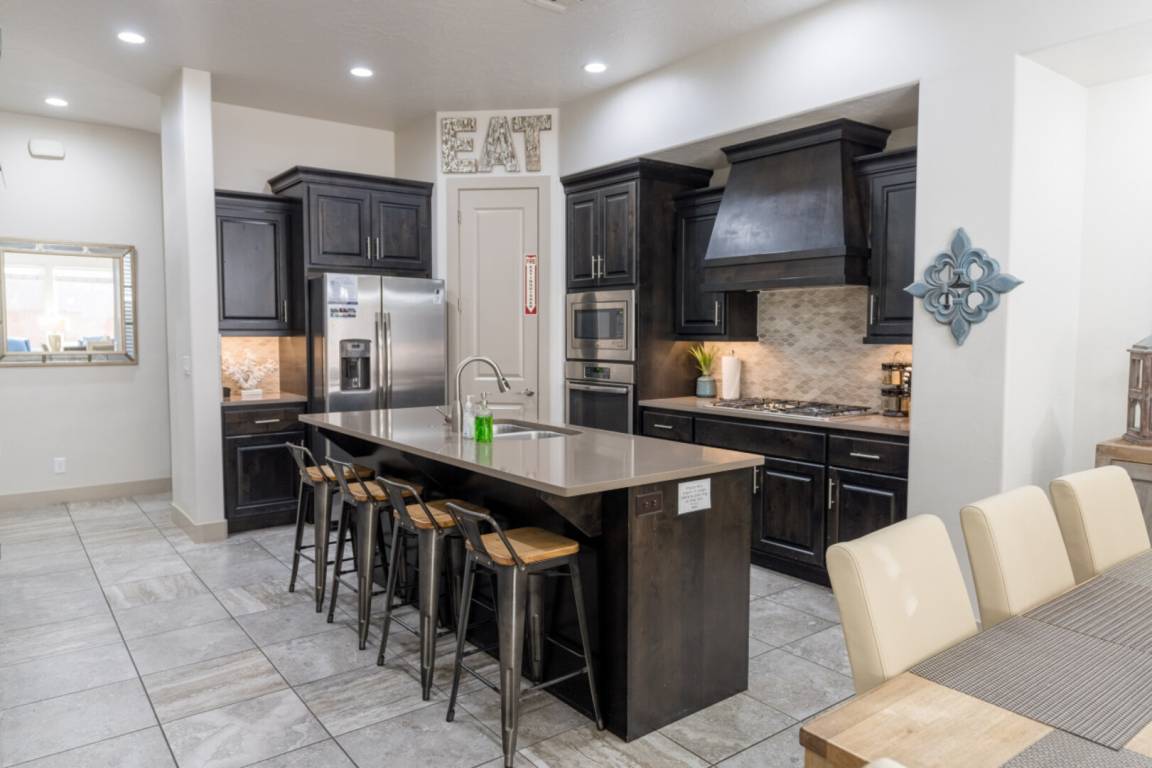245 M² Apartment ∙ 4 Bedrooms ∙ 10 Guests - Washington, UT