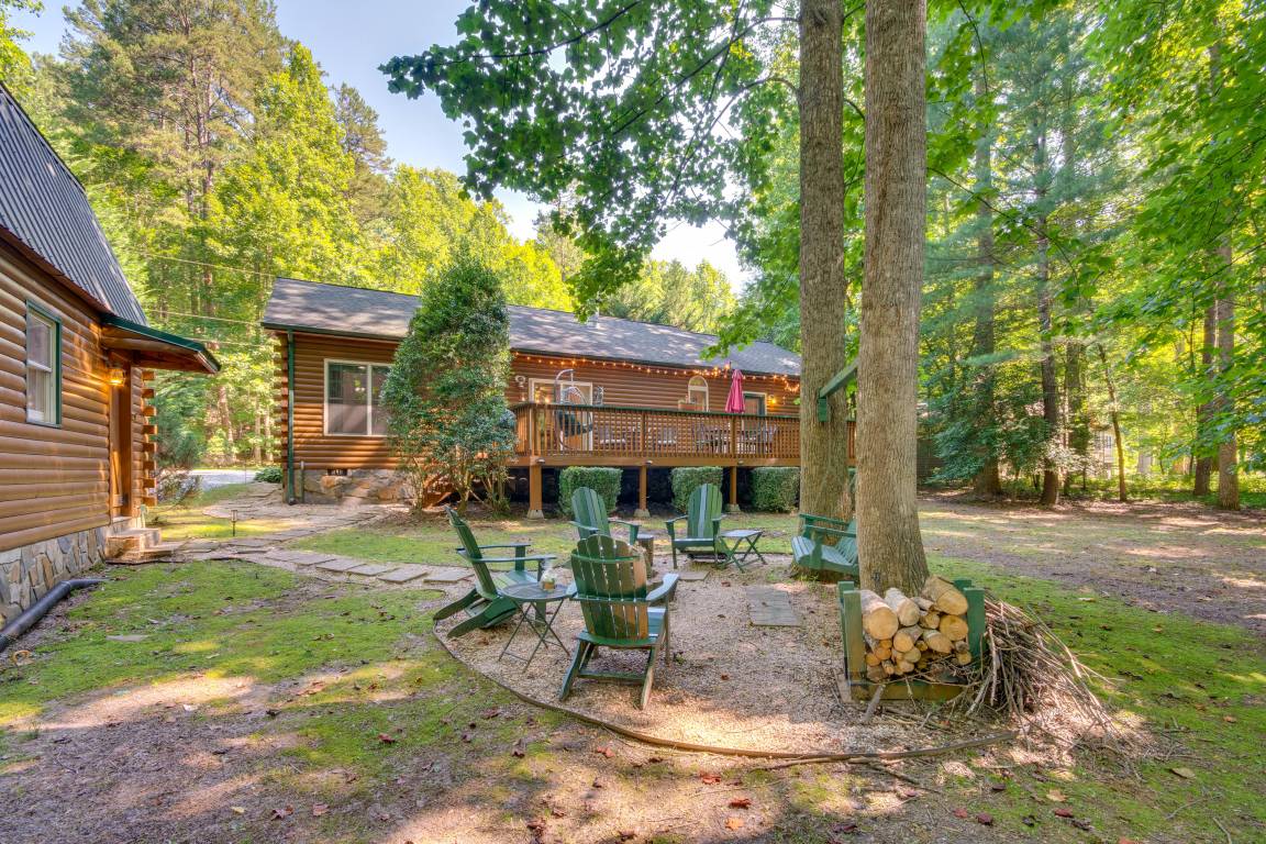 139 M² House ∙ 3 Bedrooms ∙ 7 Guests - Lake Lure, NC
