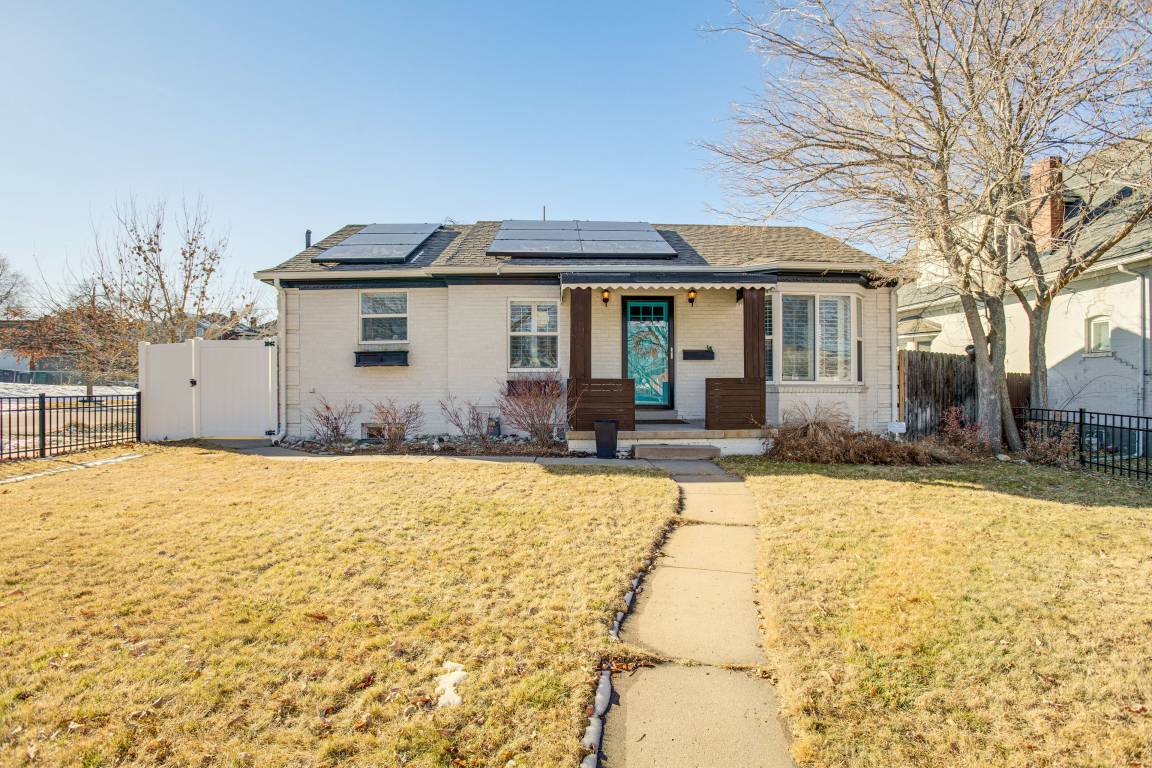 176 M² House ∙ 2 Bedrooms ∙ 4 Guests - Baker - Denver