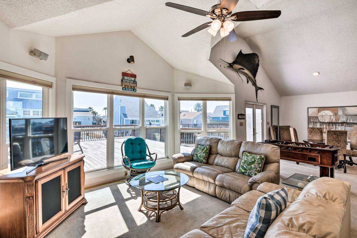 120 M² House ∙ 3 Bedrooms ∙ 9 Guests - Jamaica Beach, TX
