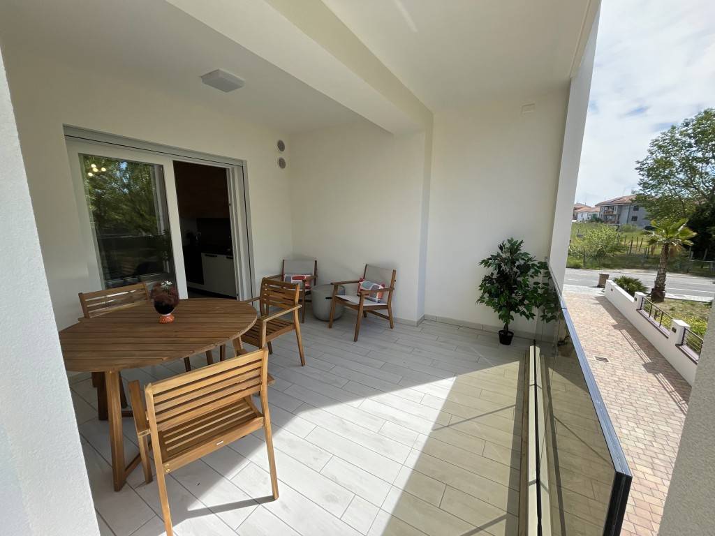 60 M² Apartamento ∙ 2 Habitaciones ∙ 6 Huéspedes - Alba Adriatica