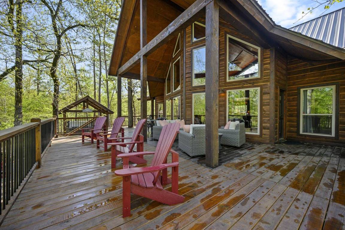 193 M² Cabin ∙ 3 Bedrooms ∙ 10 Guests - Broken Bow, OK