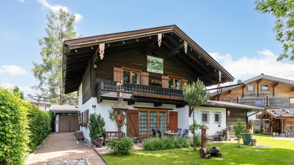 120 M² Ferienhaus ∙ 4 Schlafzimmer ∙ 8 Gäste - Söll