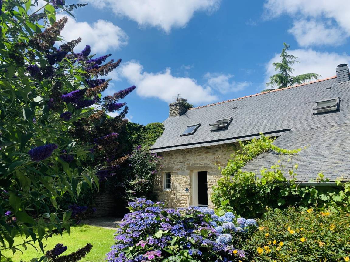 57 M² Gîte ∙ 2 Chambres ∙ 4 Personnes - Arzano
