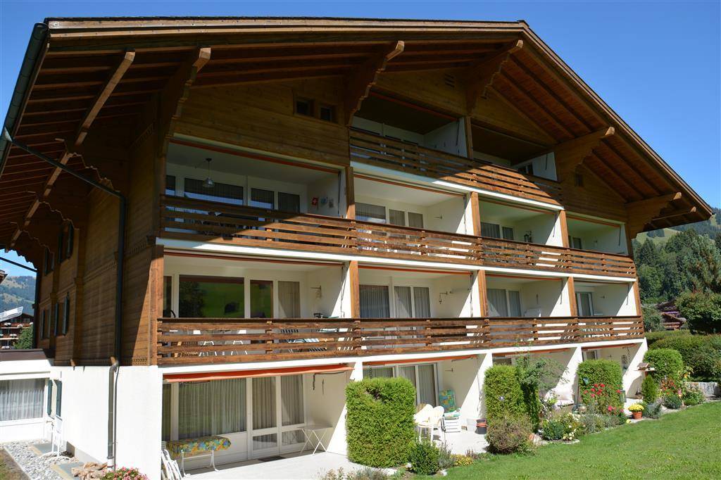 104 M² Ferienwohnung ∙ 3 Schlafzimmer ∙ 6 Gäste - Gstaad