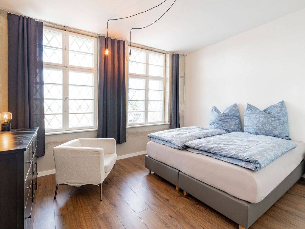 204 M² Ferienhaus ∙ 4 Schlafzimmer ∙ 8 Gäste - Stralsund