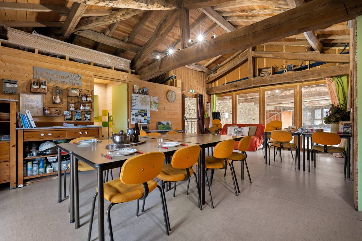 60 M² Longère ∙ 1 Chambre ∙ 8 Personnes - Beaujolais