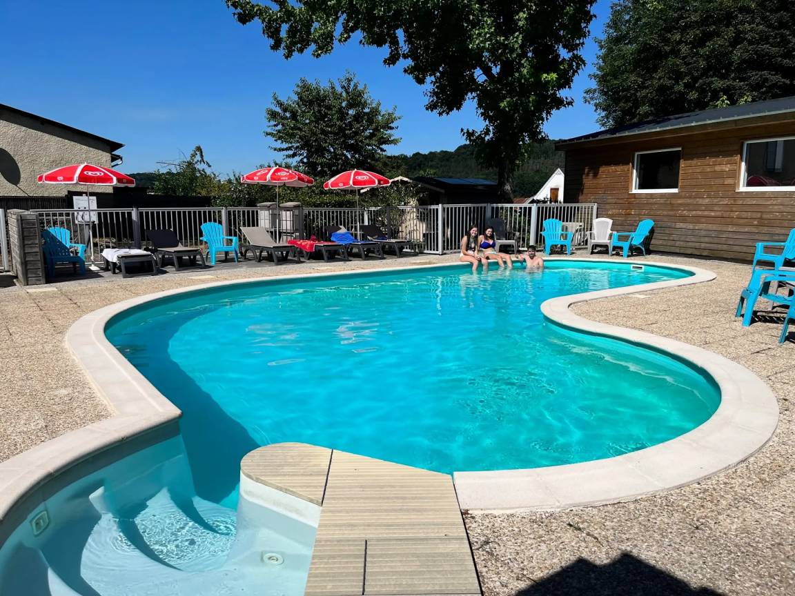 30 M² Chalet ∙ 2 Chambres ∙ 4 Personnes - Oloron-Sainte-Marie