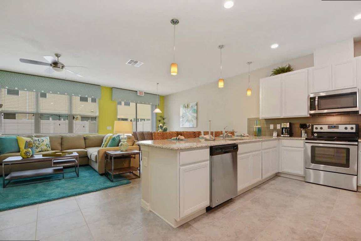 Apartment ∙ 4 Bedrooms ∙ 8 Guests - ESPN Wide World of Sports Complex