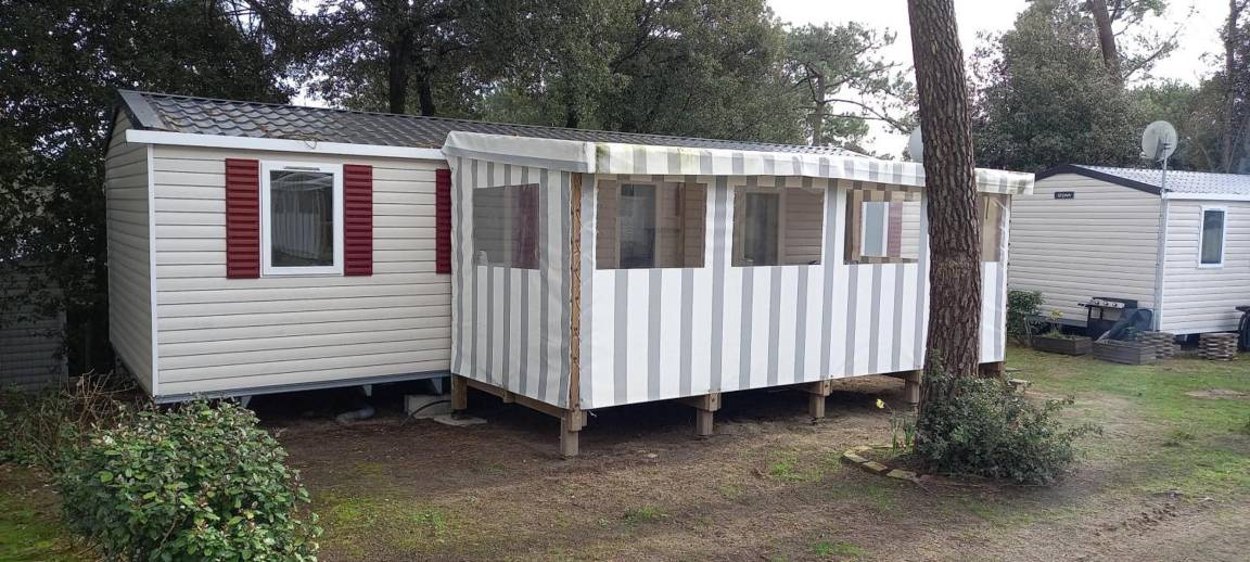 40 M² Camping ∙ 2 Chambres ∙ 4 Personnes - Beauvoir-sur-Mer