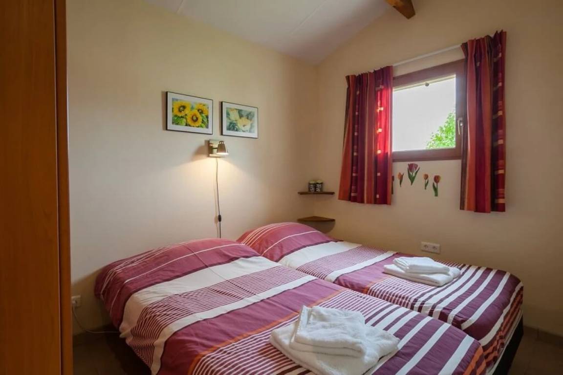 41 M² Camping ∙ 2 Chambres ∙ 4 Personnes - Gourdon