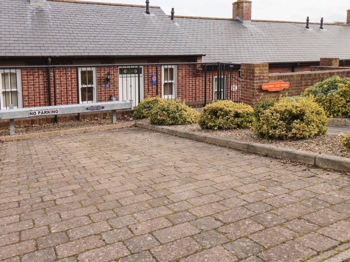 Cottage ∙ 2 Bedrooms ∙ 4 Guests - Robin Hood's Bay