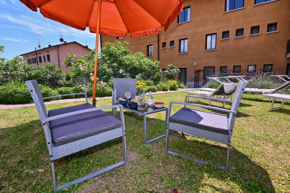 90 M² Ferienwohnung ∙ 2 Schlafzimmer ∙ 4 Gäste - Malcesine