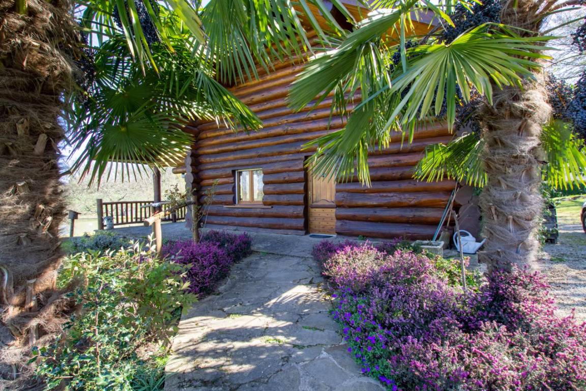 88 M² Gîte ∙ 2 Chambres ∙ 4 Personnes - Dordogne