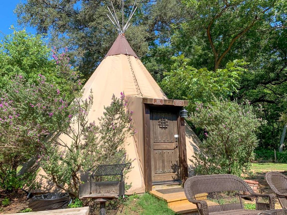 Camping ∙ 1 Chambre ∙ 6 Personnes - Seguin, TX