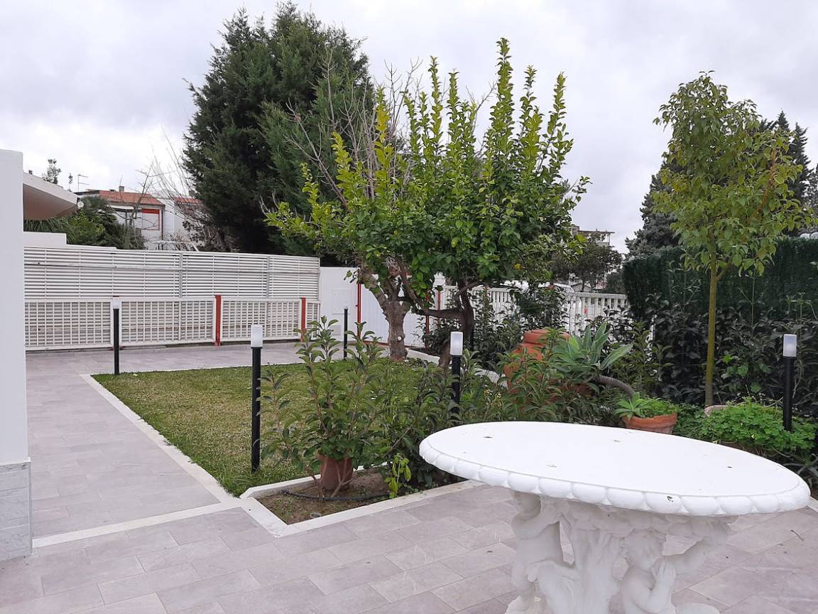 140 M² Ferienhaus ∙ 2 Schlafzimmer ∙ 5 Gäste - Locri