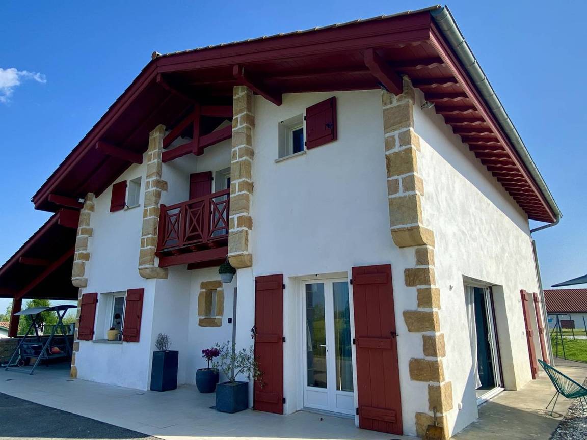146 M² Maison De Vacances ∙ 3 Chambres ∙ 6 Personnes - Pays basque français
