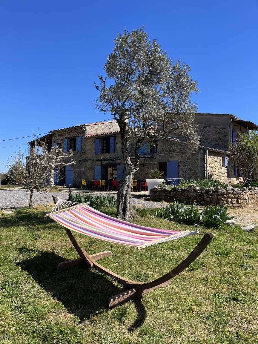 Gîte ∙ 8 Chambres ∙ 18 Personnes - Ardèche