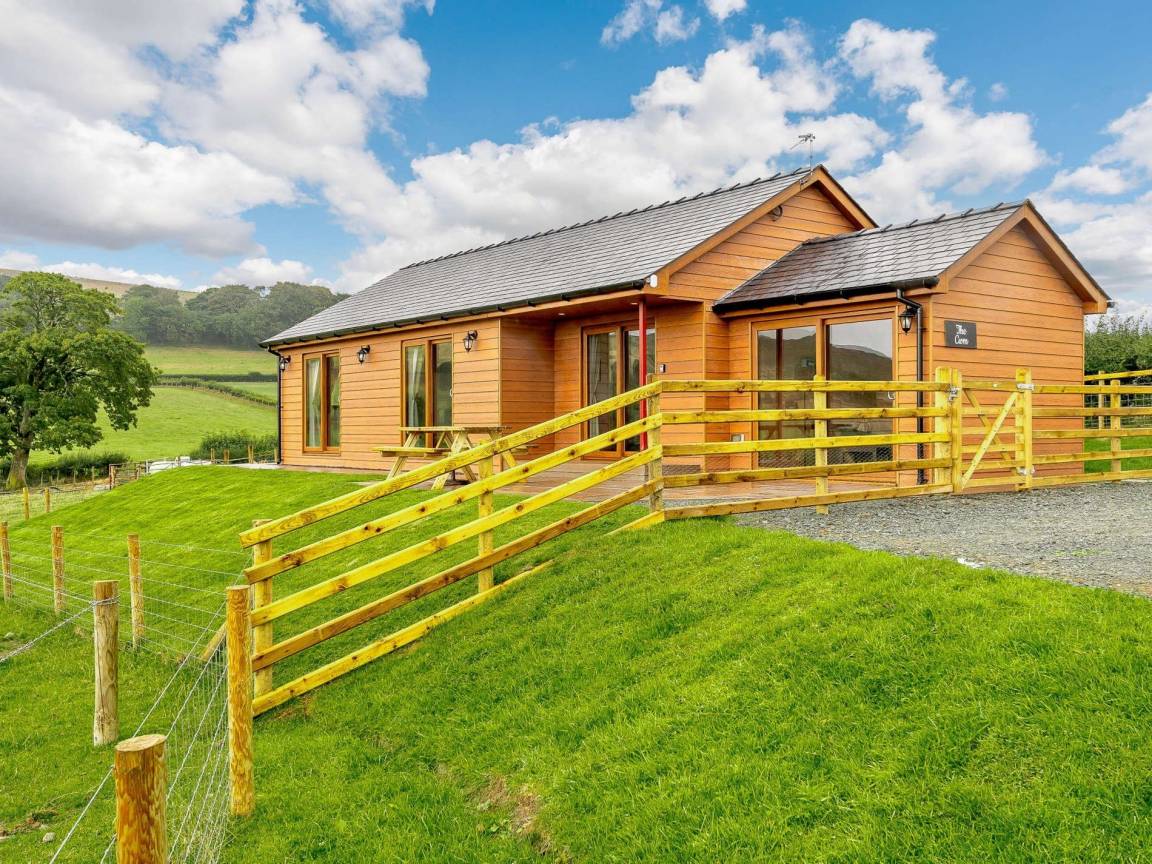 Cottage ∙ 2 Bedrooms ∙ 4 Guests - Llandrindod Wells