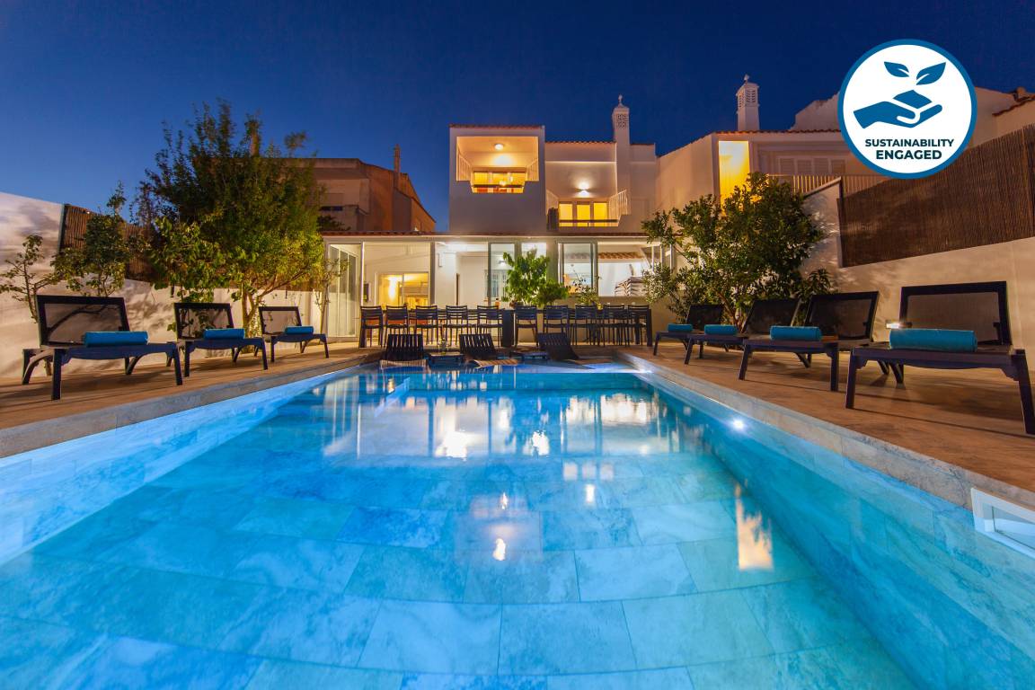 160 M² Villa ∙ 8 Chambres ∙ 26 Personnes - Albufeira