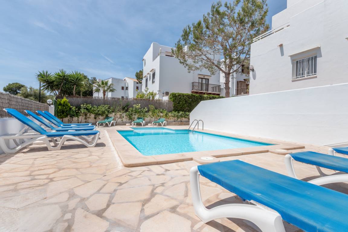 70 M² Apartment ∙ 2 Bedrooms ∙ 4 Guests - Cala d'Or