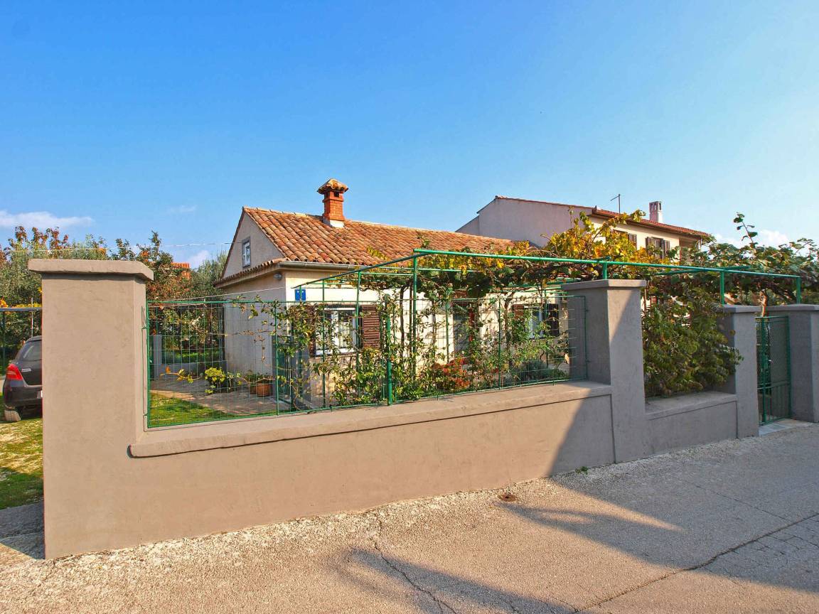 56 M² Ferienhaus ∙ 1 Schlafzimmer ∙ 4 Gäste - Pula