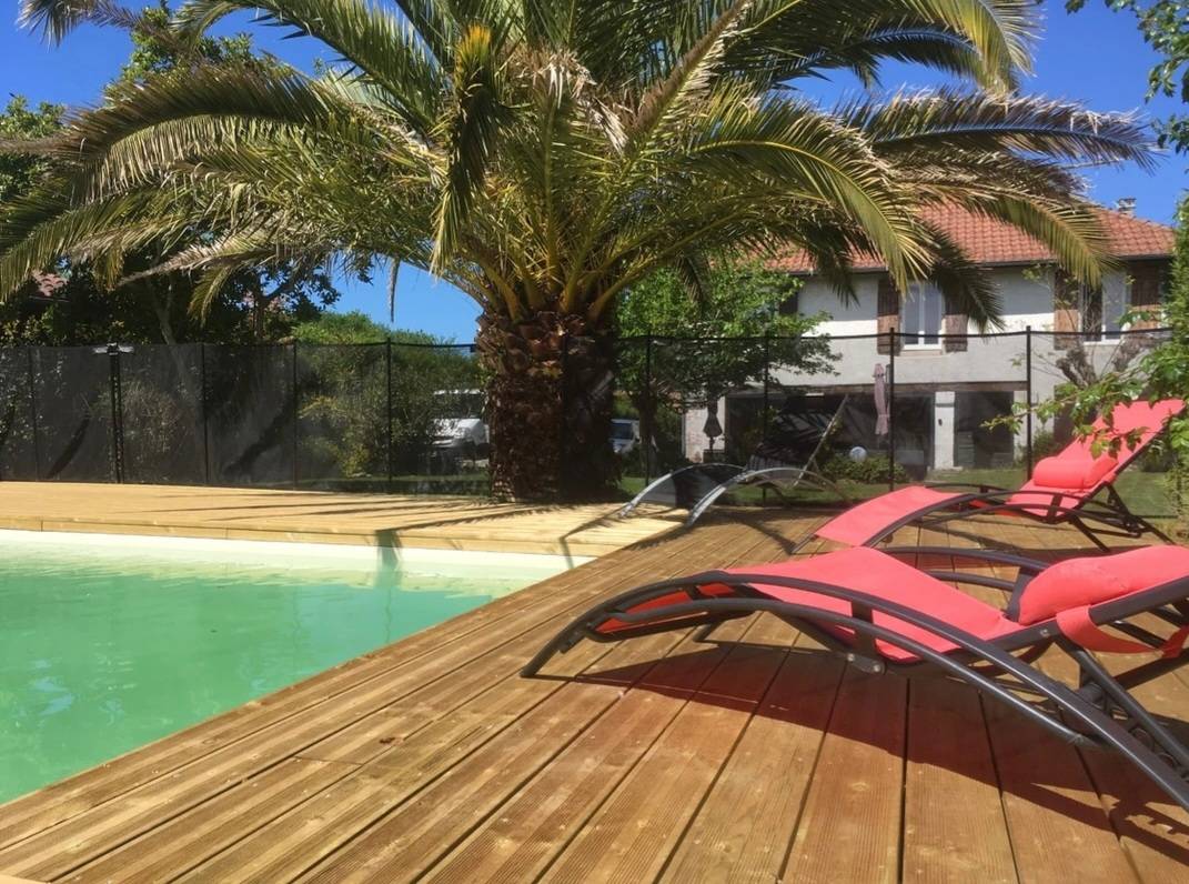 Gîte ∙ 8 Chambres ∙ 20 Personnes - Saint-Vincent-de-Tyrosse