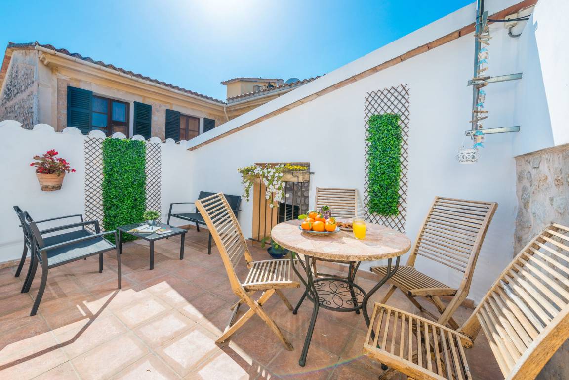 165 M² House ∙ 3 Bedrooms ∙ 6 Guests - Deià