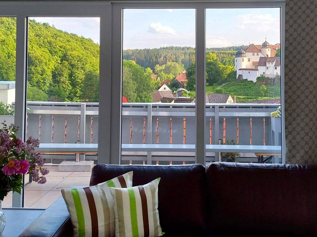 90 M² Ferienhaus ∙ 2 Schlafzimmer ∙ 5 Gäste - Aufseß